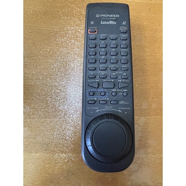 มือ 2 รีโมท Remote Control ของเครื่อง DVD และ LaserDisc Player ยี่ห้อ ...