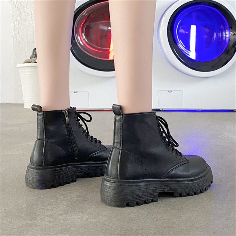 รองเท้าบูทหนัง หุ้มข้อส้นหนา สีดำล้วน XFJJ - u3diq23d30 - ThaiPick