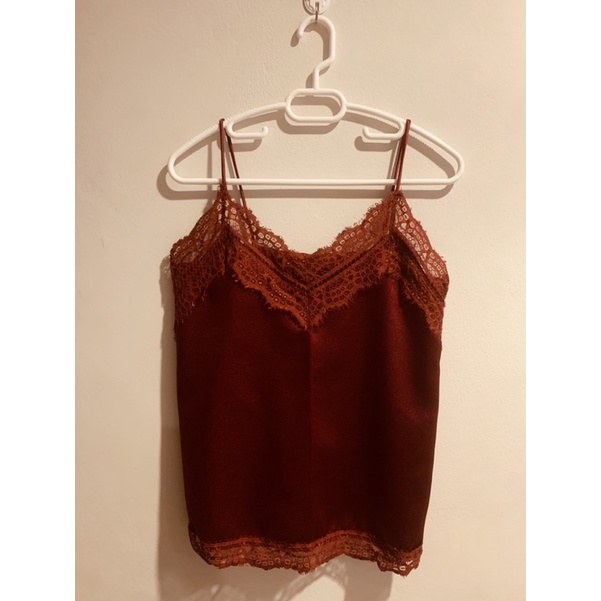 เสื้อสายเดี่ยว สีแดงเบอร์กันดี ขนาด Free Size | Shopee Thailand