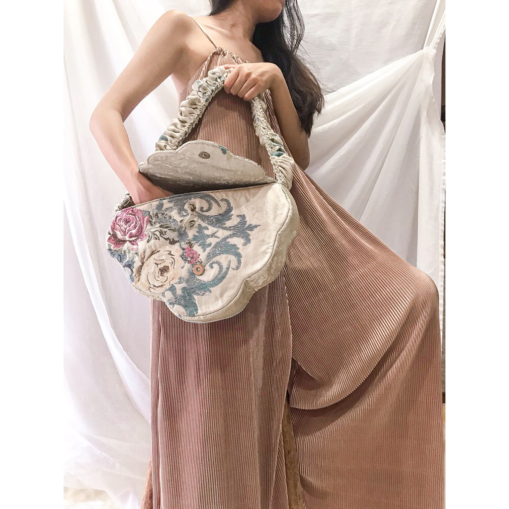 Papapetch - Blooming bag กระเป๋าถือ - papetch - ThaiPick