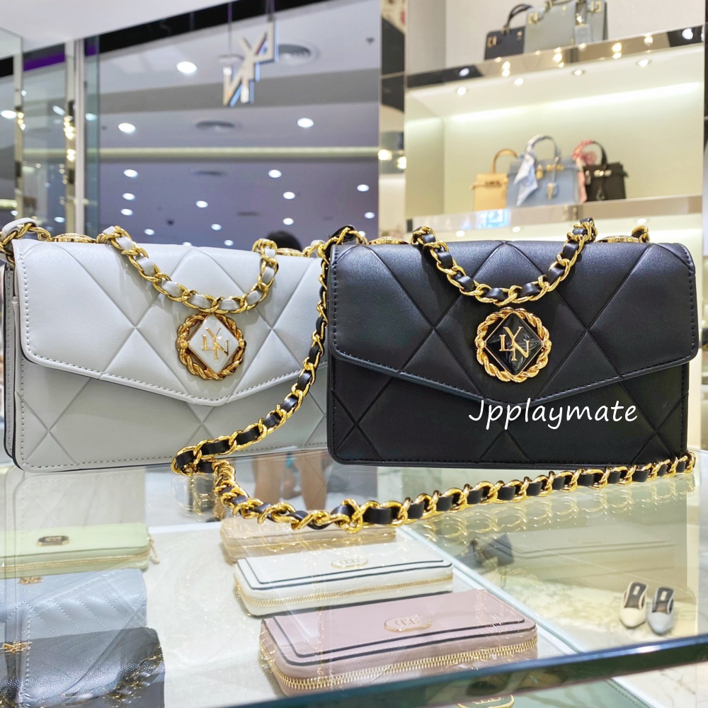 LYN กระเป๋าสะพายข้าง LYN รุ่น Diamond Mini Crossbody Bag LL21FBF126 แท้ ...