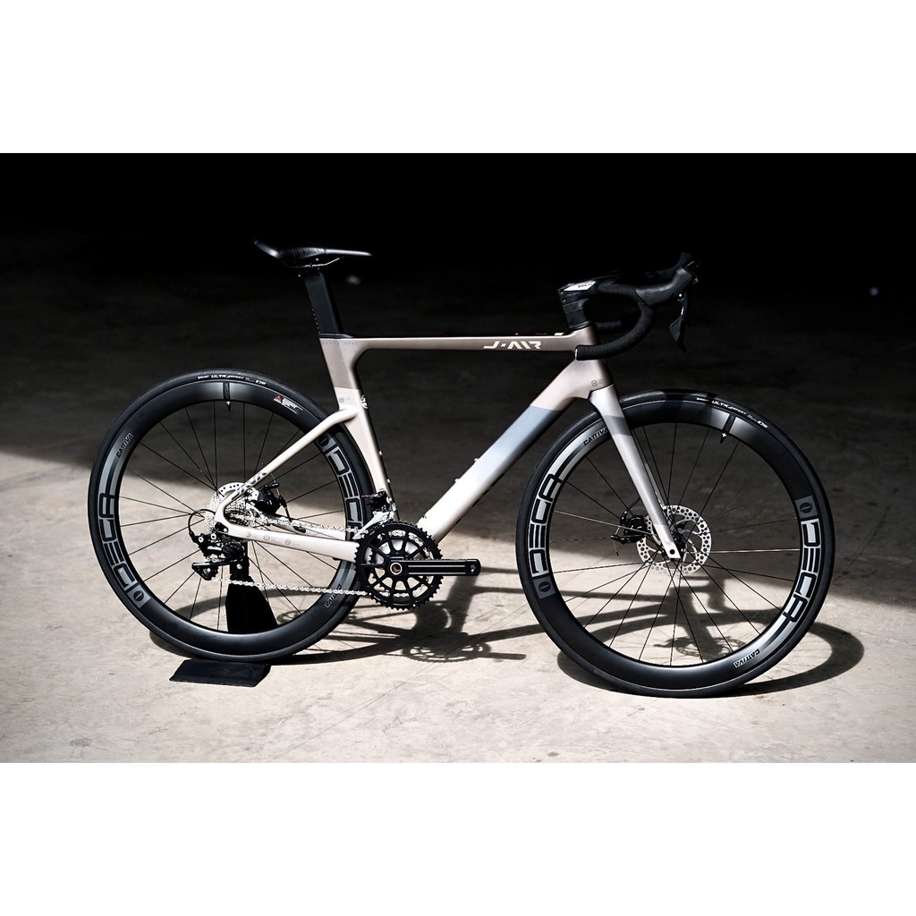 JAVA รุ่น Fuoco 5 Disc เฟรมคาบอน ชุดขับ 105 แฮนด์คาร์บอน Integrated ซ่อนสาย - thepbikeco - ThaiPick