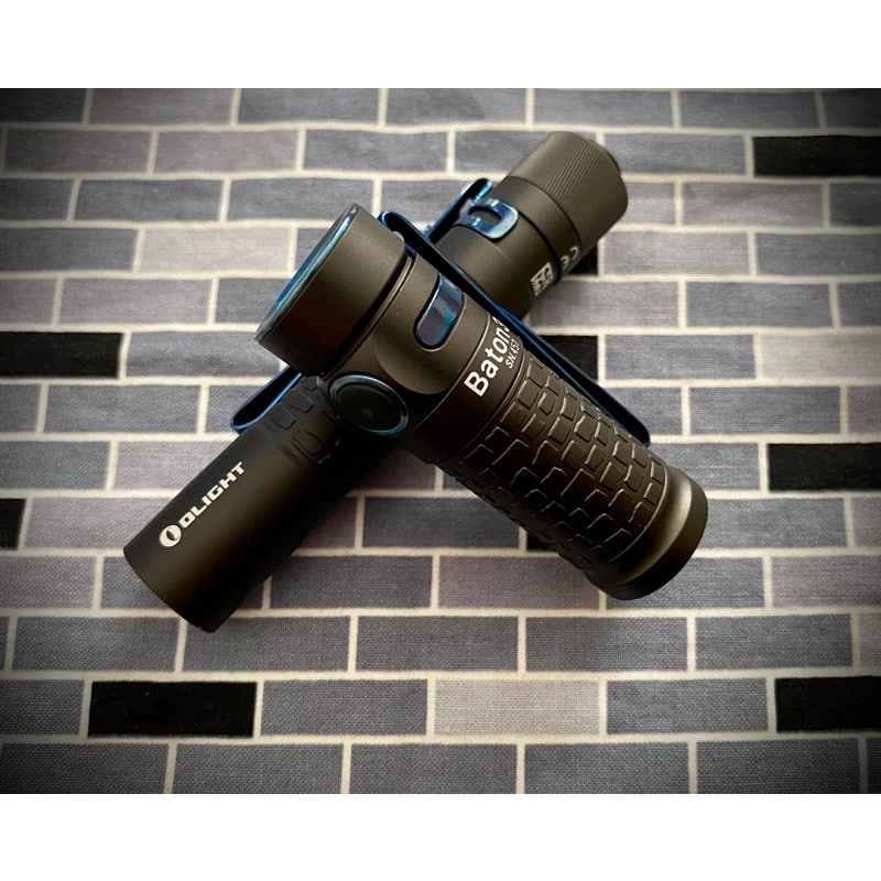 Olight Gunmetal Cobblestone i5R Baton3 Rare limited edition - chp_power ...
