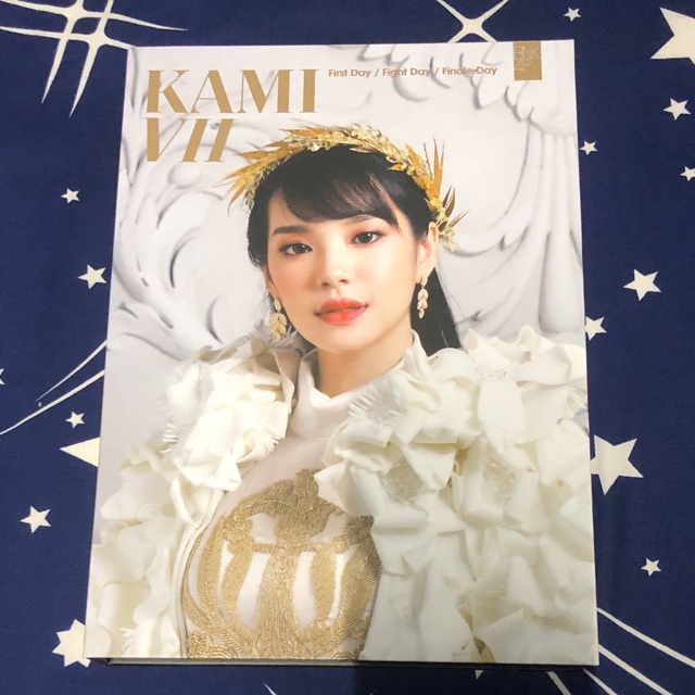 Photobook KAMI VII / KAMI 7 BNK48 Cherprang Cover - runnyrunch - ThaiPick