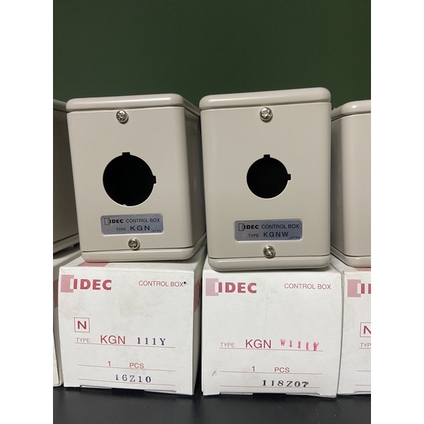 KGNW IDEC ขนาด ถูกที่สุด พร้อมโปรโมชั่น ก.พ. 2025 | BigGoเช็คราคาง่ายๆ