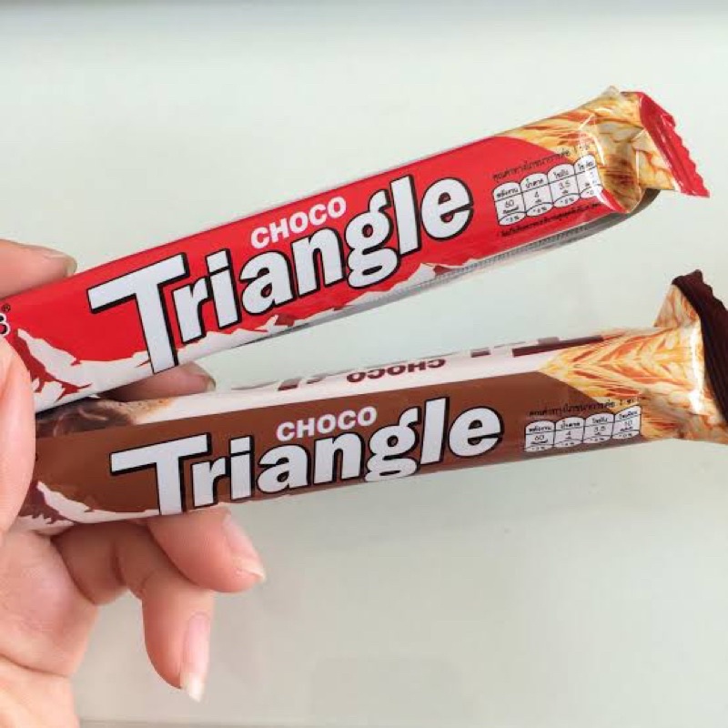 เวเฟอร์อบกรอบ รสช็อคโกแลตและรสนม แบรนด์ดัง Triangle snack - happynickyy ...
