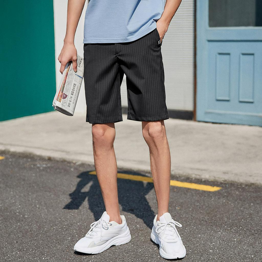 2020 new style retro perforated denim shorts mens fashion Capris slim ...