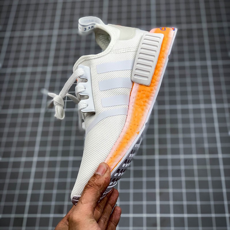 อาดิดาสแท้ NMD R1 Boost ข้าวโพดคั่วถักน้ำหนักเบารองเท้าวิ่งรองเท้าคู่ ...