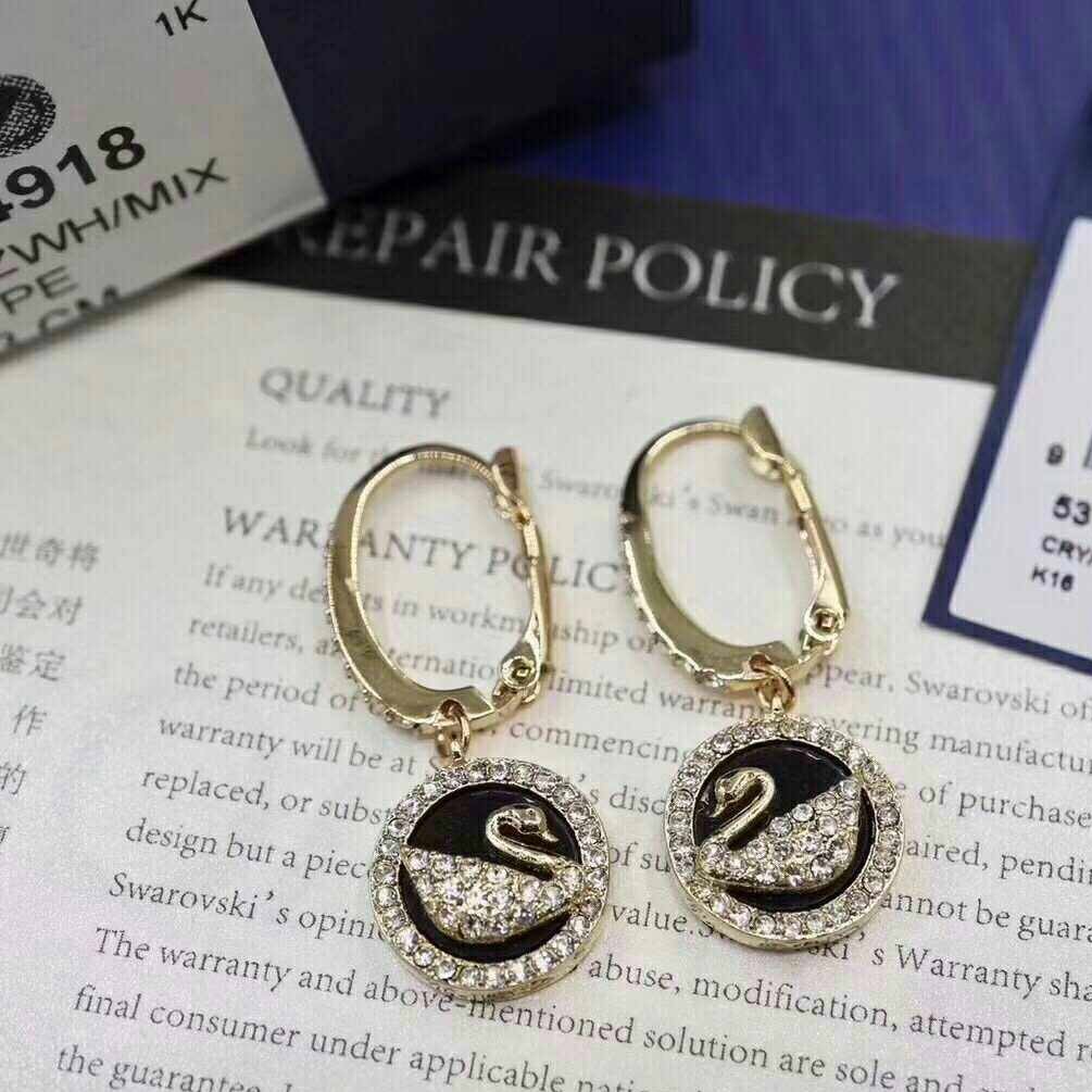 ต่างหู LEATHER SWAN รักต่างหูหงส์สำหรับแฟน5374918สวารอฟส - swarosky.th ...