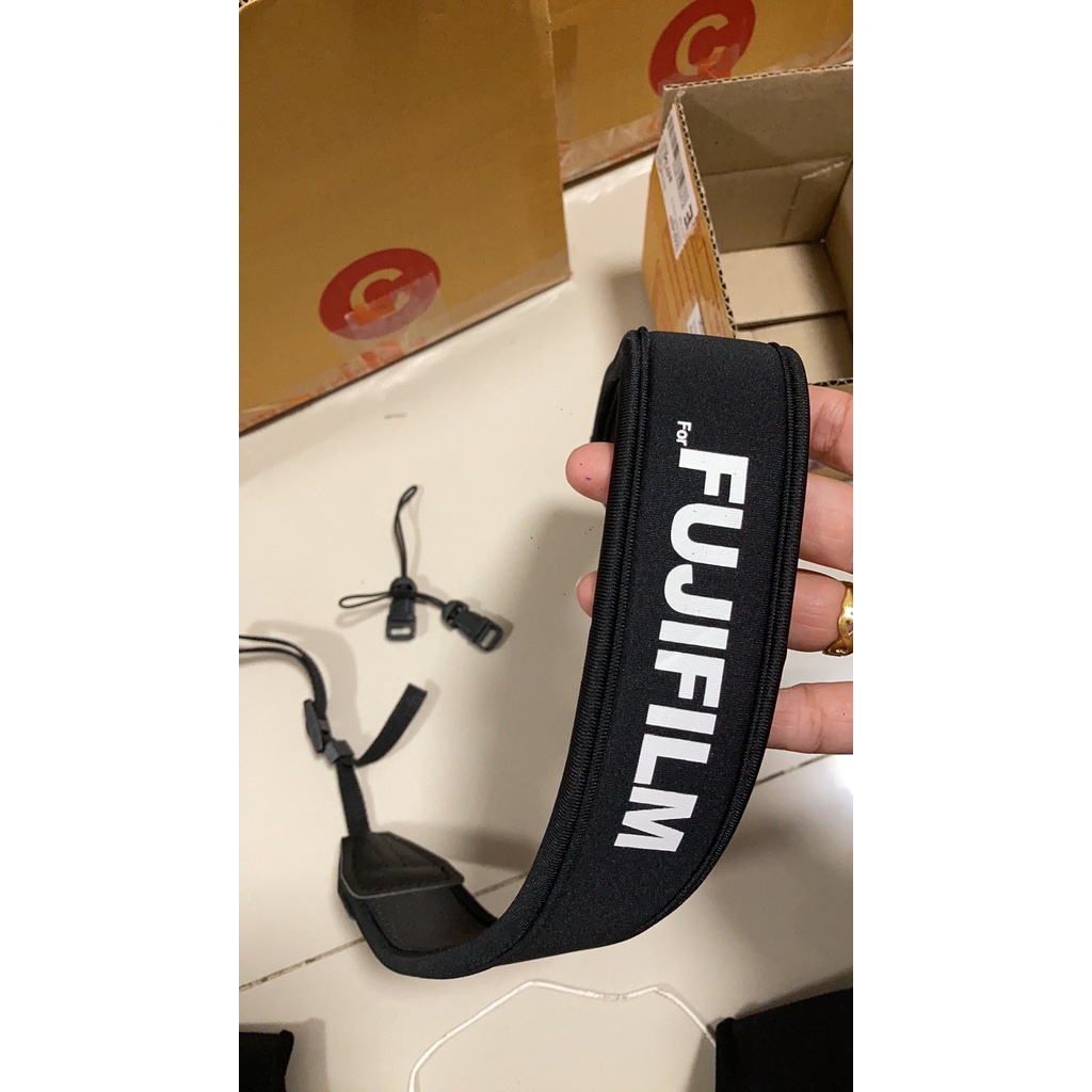 สายคล้องกล้อง Fuji XA2 XA3 XA5 XA7 XA10 XA20 XT10 XT20 XT30 XT30II XT100 XT200 XS10 XT1 XT2 XT3 ...