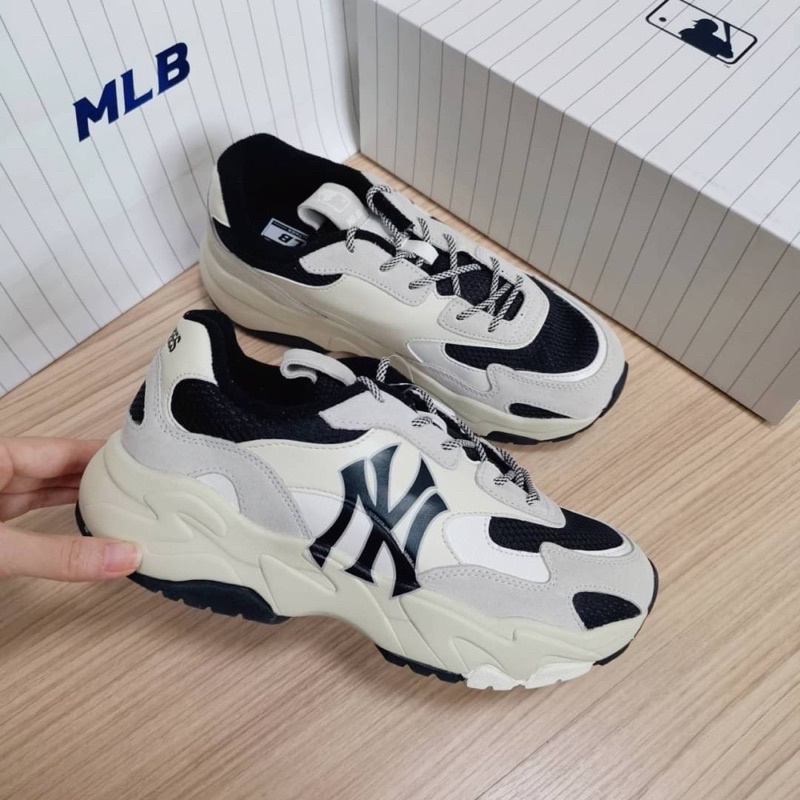 พร้อมส่ง MLB big ball chunky Lite SD Logo NY สีครีมดำ - sugarappl5 ...