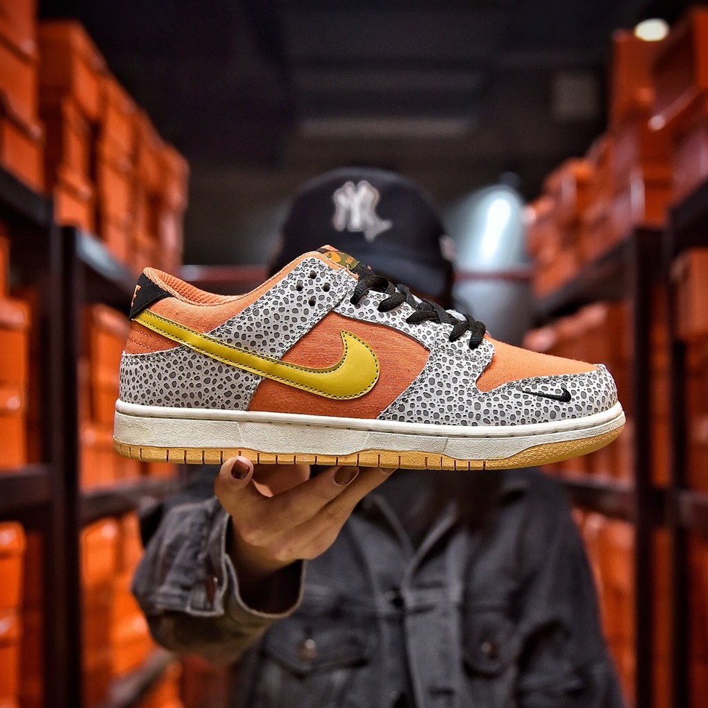 Nike Nike Dunk SB Low Pro SB TL DUNK SB as the name, with classic Dunk ...