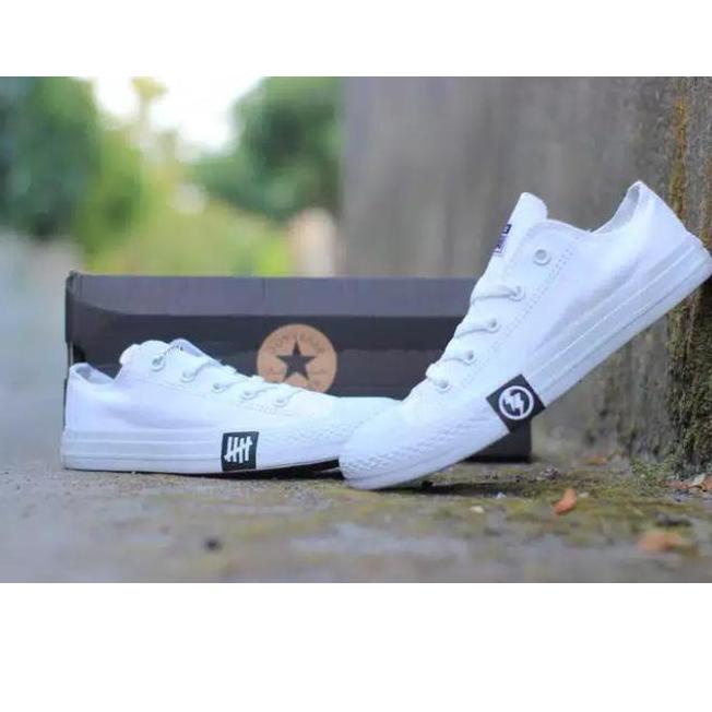 ล่าสุด ล่าสุด All STAR UNDEFEATED CHUCK TAYLOR CT 2 ALLSTAR Lightning ...