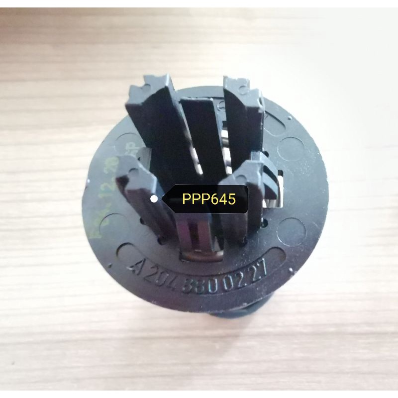 สปริงฝากระโปรงหน้า W204 อะไหล่เบนซ์แท้ มี2เบอร์ - benzspareparts - ThaiPick