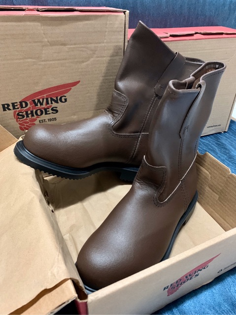 Red Wing 8264 บูทหนังแท้ หัวเหล็ก ของแท้ พร้อมกล่อง ส่งฟรีEMS. - cha.li - ThaiPick