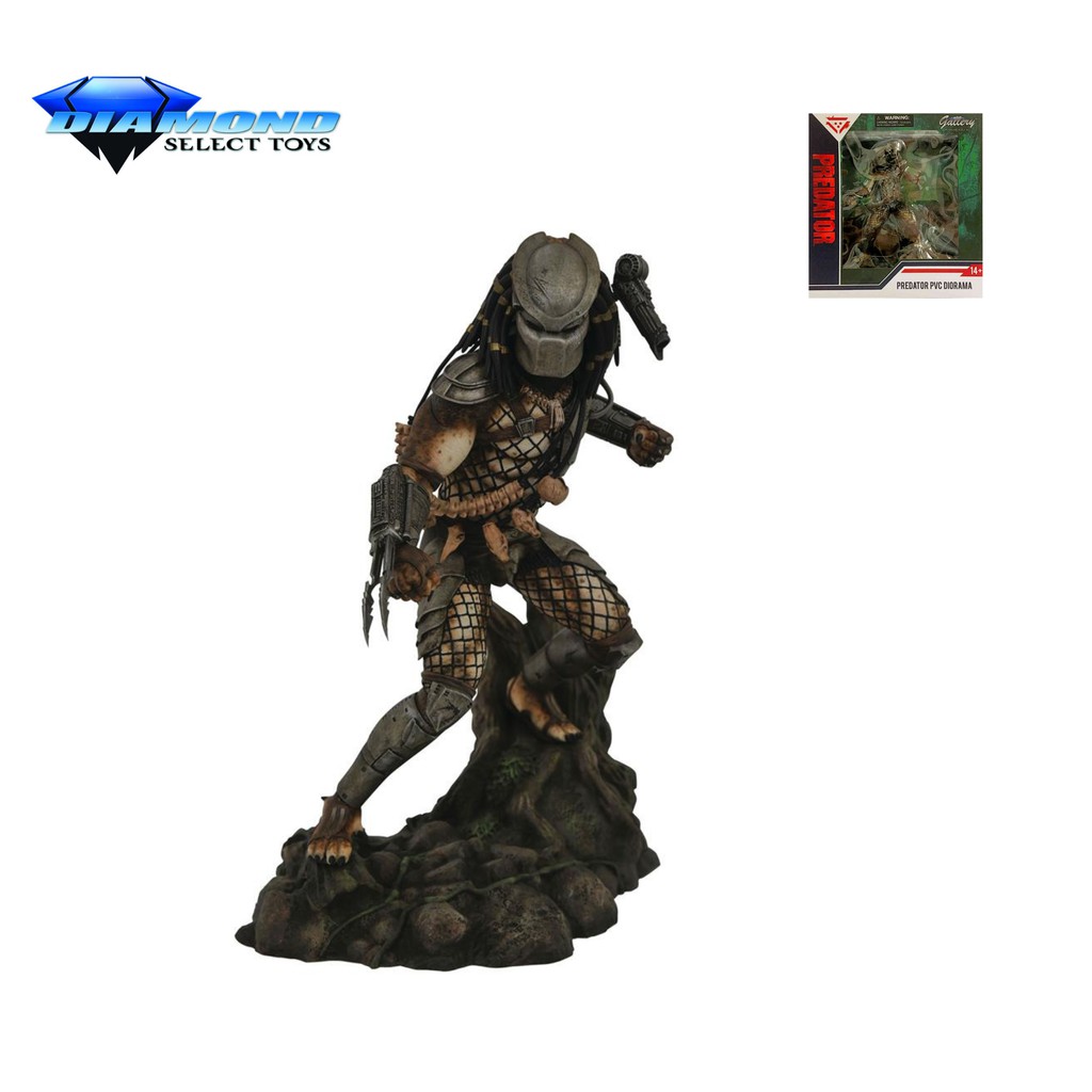 Diamond Select Toys Predator Gallery Jungle Predator PVC Diorama ...