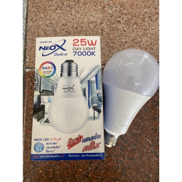 หลอดแอลอีดี Bulb LED ขั้วเกลียว E27 ยี่ห้อ NeoX 18w กับ 25w - sjk_electrics - ThaiPick