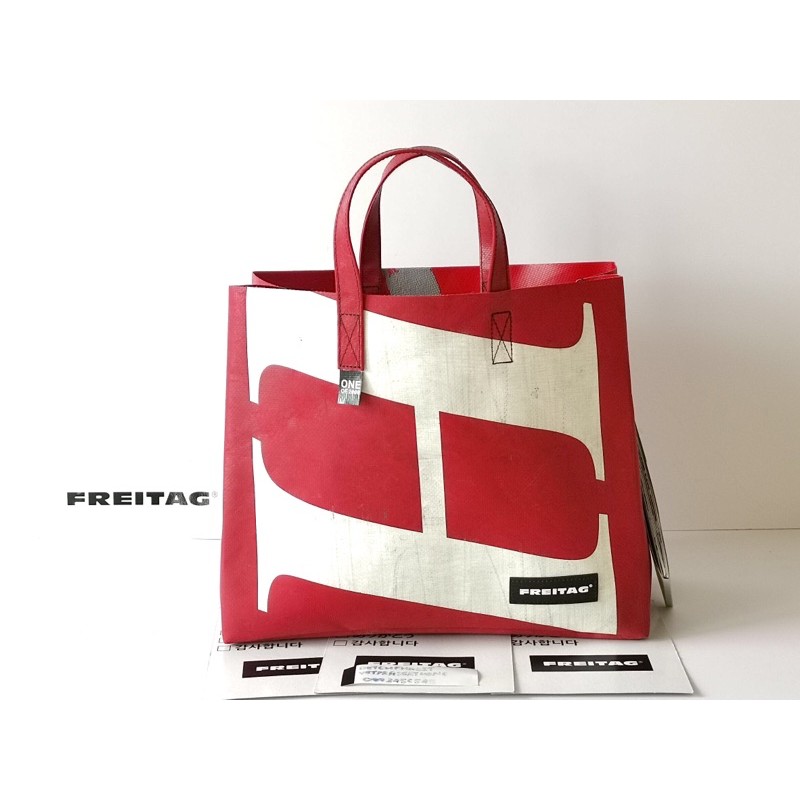 Freitag รุ่น Cake Bag Limited Edition : One of 2,000 มือ 1 แท้กห้อย ของ ...