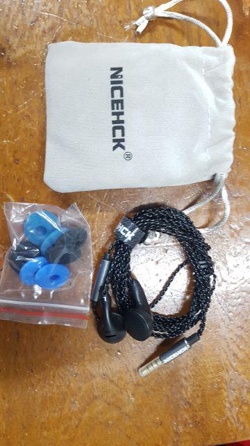 หูฟังพร้อมไมโครโฟน NICEHCK B40 | Shopee Thailand