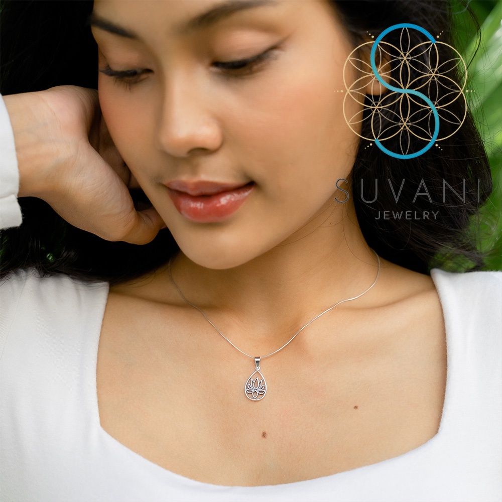 SUVANI เงินแท้ 92.5 จี้ดอกบัว ทรงหยดน้ำ แนววินเทจ จี้พร้อมสร้อยคอ ...
