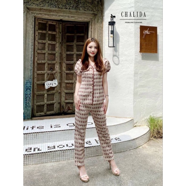 Set เสื้อมีแขนผ้าพิมพ์ลายกระดุมมุก CHALIDA - supasa_shop - ThaiPick