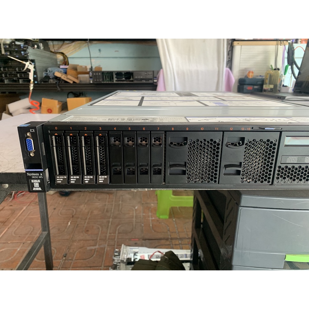 Lenovo System x3650 M5 ( ใส่ HDD ได้ 16 ลูก ) 2 x E5-2609 V3 1.90 GHz ...