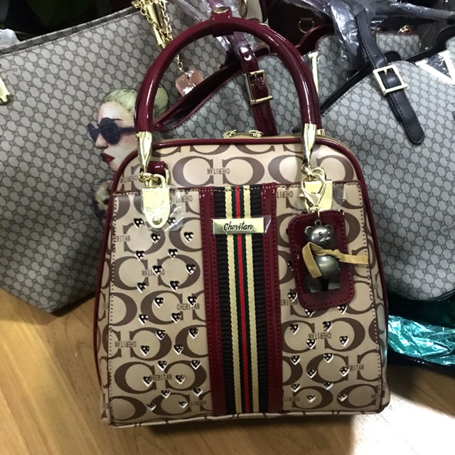 กระเป๋าเป้สามทรง แบรนด์ Cheritan แท้ 100% - jarayamameng - ThaiPick