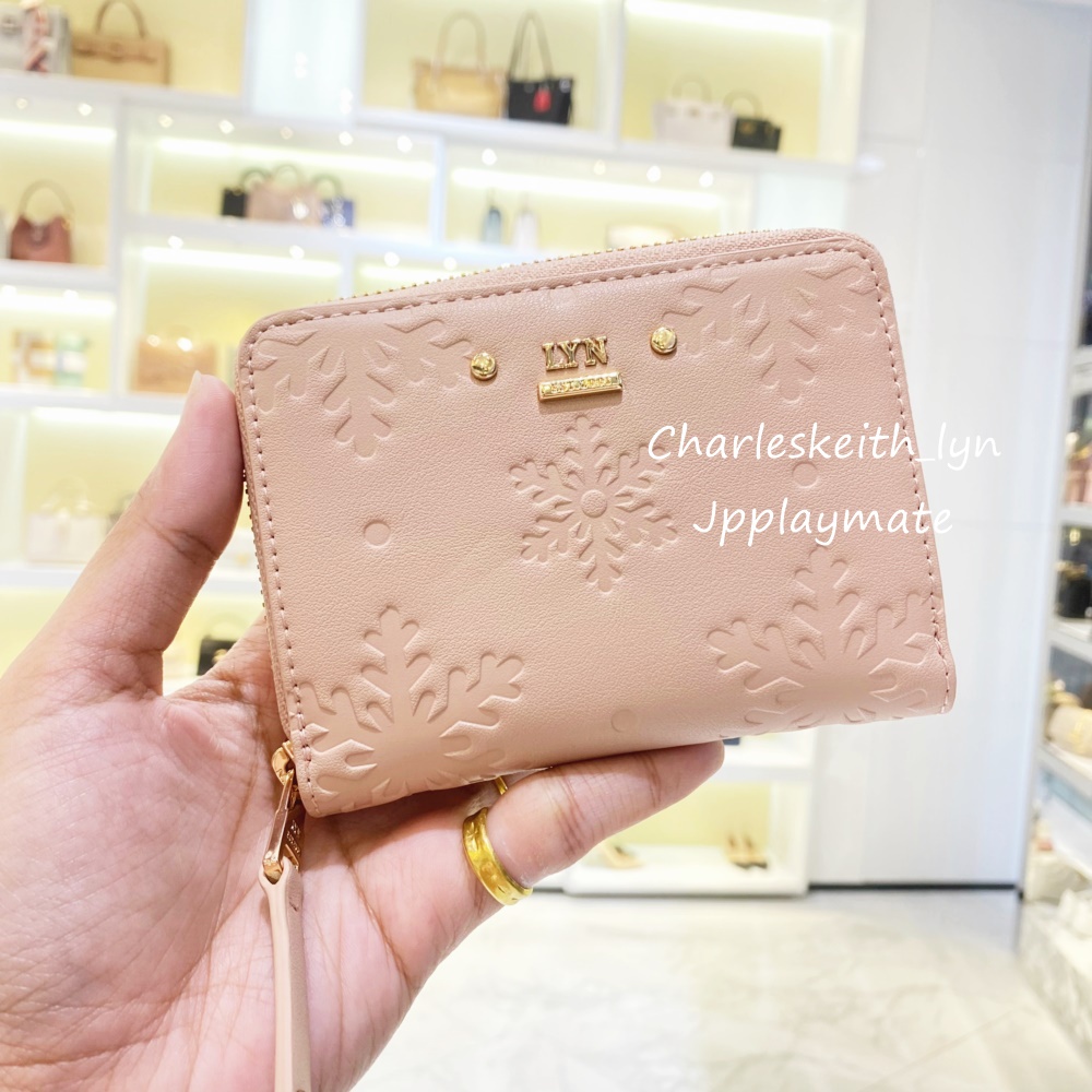 LYN กระเป๋าสตางค์ LYN รุ่น Snowy Zip Short wallet LL21WWF005 แท้จากชอป ...