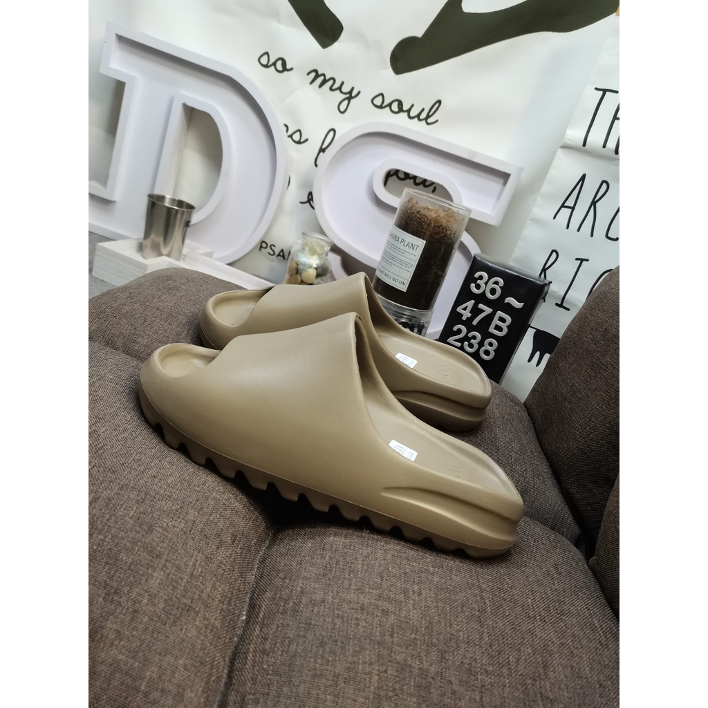 Adidas Yeezy Foam Runner Releasing In 2020 Coconut 2020 Sneakers ...