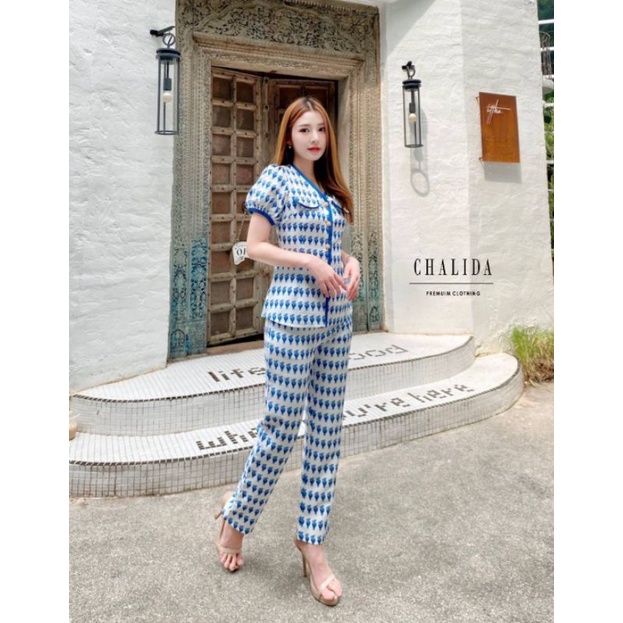 Set เสื้อมีแขนผ้าพิมพ์ลายกระดุมมุก CHALIDA - supasa_shop - ThaiPick