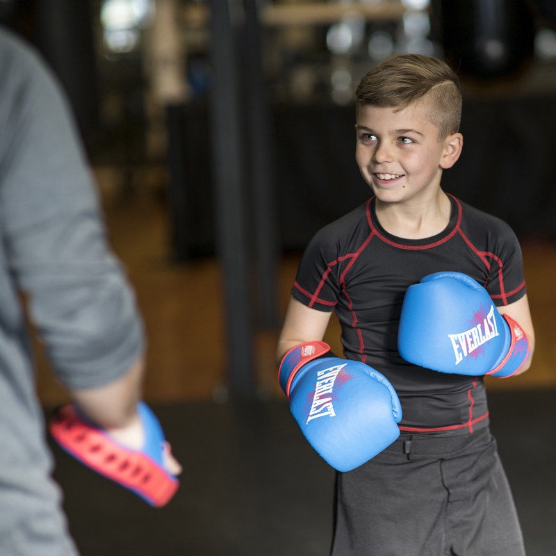 กระสอบทรายEverlast ถุงมือมวยเด็กชายหมวกกันน็อก Shou BA ชุด Sanda การฝึก ...