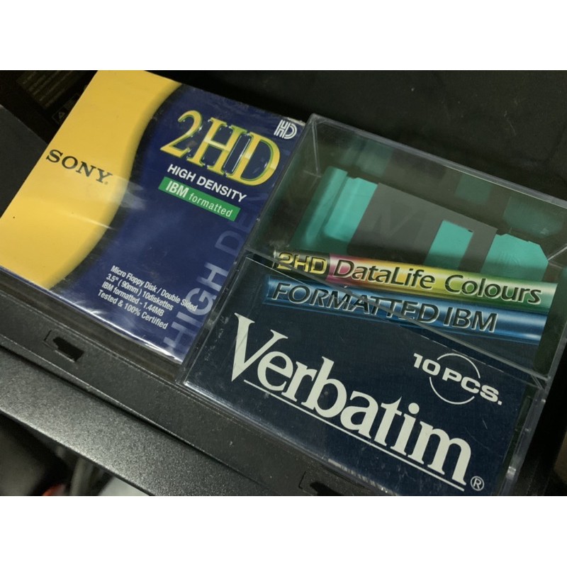 แผ่น Floppy disk A ยี่ห้อ SONY และ Verbatim ขนาด 3.5 นิ้ว Diskette ใหม่ สภาพดีมือ1 ความจุ 1.44 ...
