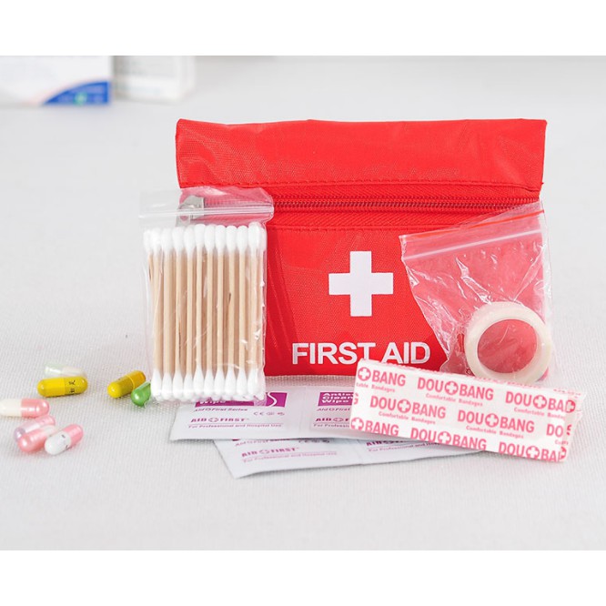 กระเป๋าพยาบาล พร้อมอุปกรณ์ 5ชิ้น First Aid Kit Set ชุดปฐมพยาบาล ...