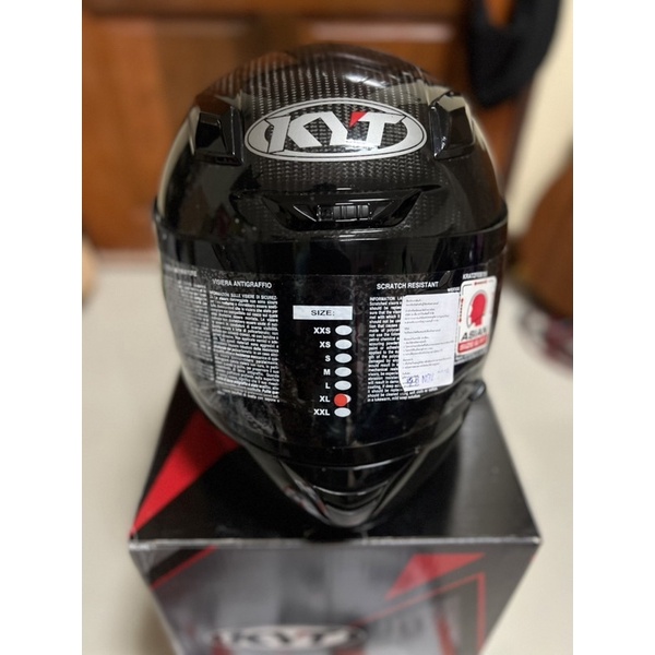 -Sold Out- ส่งต่อ หมวกกันน็อค KYT KR-1 Pure Carbon ของแท้ พร้อมกล่อง (รวมส่ง) - nifty.sis - ThaiPick