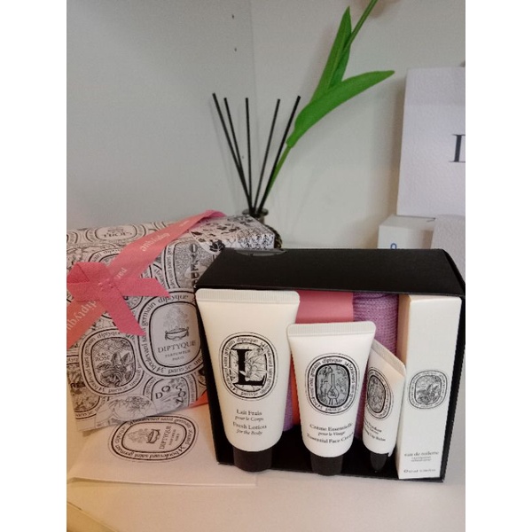 Diptyque Overnights Kit Giftset Box (NEW ARRIVALS) - trichadakorn1986 ...