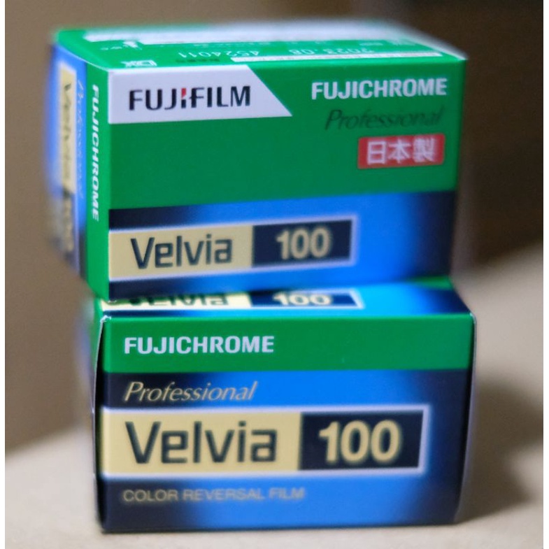 ฟิล์มสีใหม่ Fuji VELVIA 100F COLOR REVERSAL FILM หมดอายุ 2024.10 ...