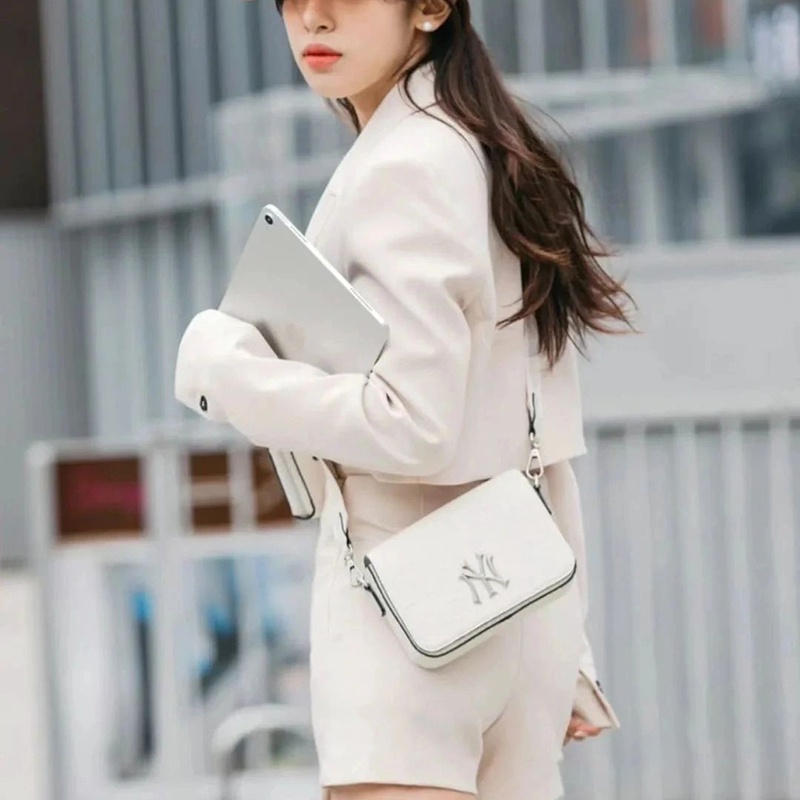 2022 new กระเป๋า MLB shoulder bag แท้ camera crossbody bags NY UNISEX ...