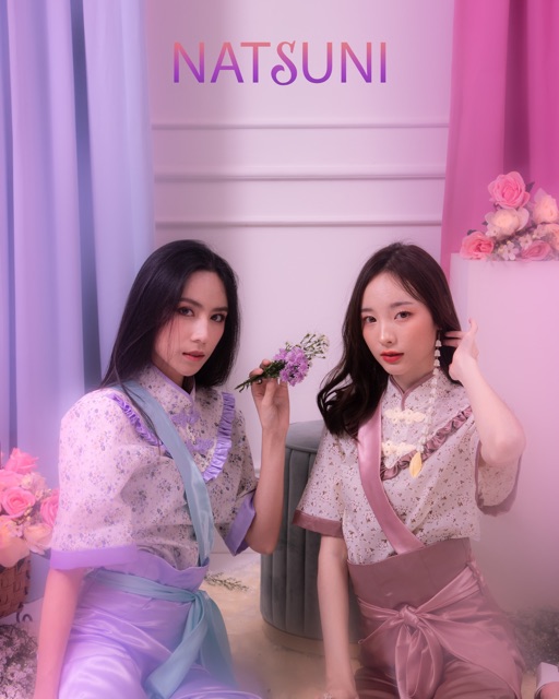 เสื้อแฟชั่นคอจีน NATSUNI Annmarie Mandarin Collar Top - nutlekk - ThaiPick