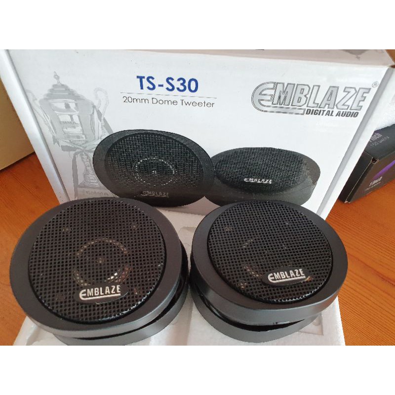 emblaze ถูกที่สุด พร้อมโปรโมชั่น เม.ย. 2025 | BigGoเช็คราคาง่ายๆ