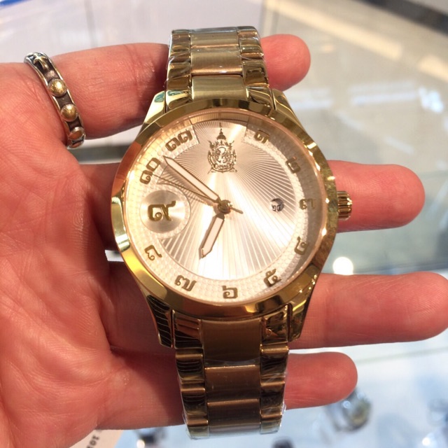 Wise Watch นาฬิกาตราสัญลักษณ์ครองราชย์ 70 ปี รัชกาลที่ 9 | Shopee Thailand