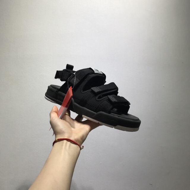 NEW Balance magic buckle Korean beach fashion sandals Heel removable ...