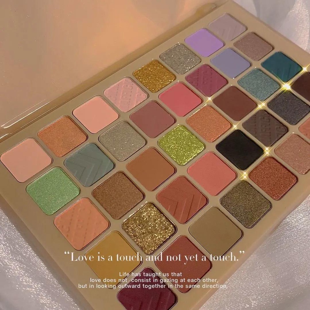 MAFFICK Dream Utopia พาเลทอายแชโดว์สี่สิบสี ราคานักเรียน เดย์ไลท์ ...