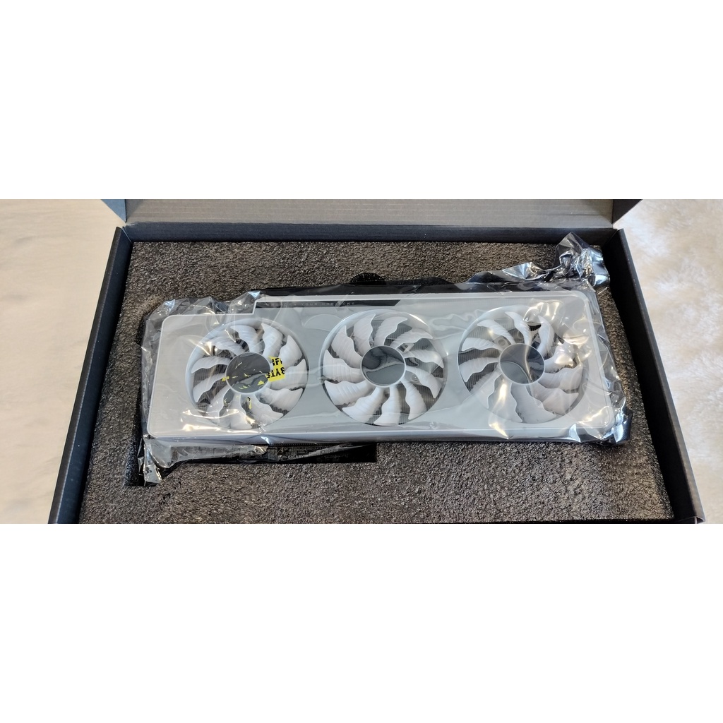 การ์ดจอ GIGABYTE RTX 3070TI VISION OC GDDR6X 8G - tompznet - ThaiPick