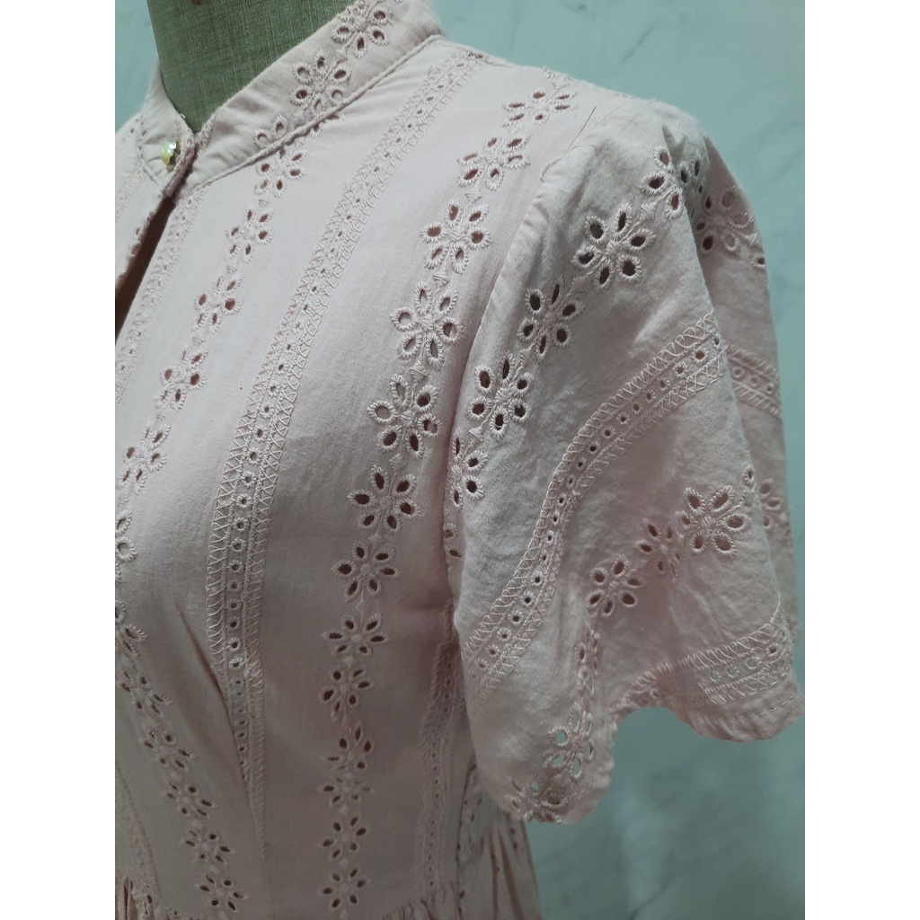 maxi dress เดรสยาวแขนสั้น ชมพู ลายฉลุ งานป้าย hiso hiso Size M มือสอง ...