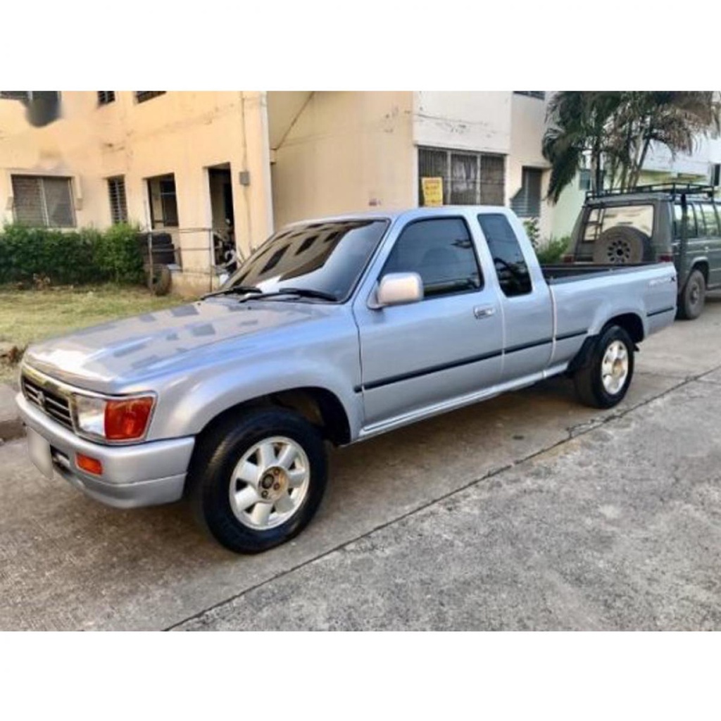 ไฟท้าย TOYOTA ไมตี้เอ็กซ์ LN100 LN85 ไฟท้ายทั้งดวง โตโยต้า MIGHTY-X สี ...