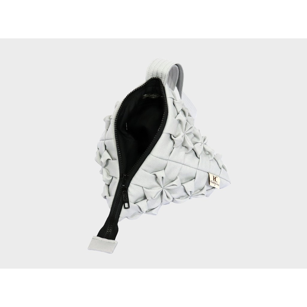 Triangle bags Spring Floral Cute style Smocking Pattern Tassel ...