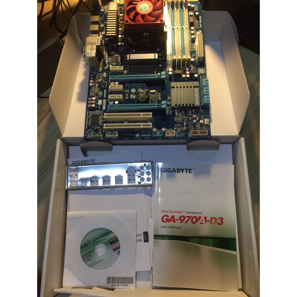 เมนบอร์ด AM3+ GIGABYTE GA-970A-D3 (rev. 3.0) กล่องครบ + ฝาหลัง ...