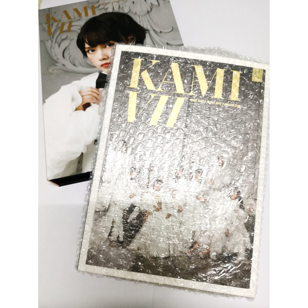 หนังสือ Photobook Kami 7 BNK48 พร้อมที่คั่น (BNK48 Kami7 Photobook ...