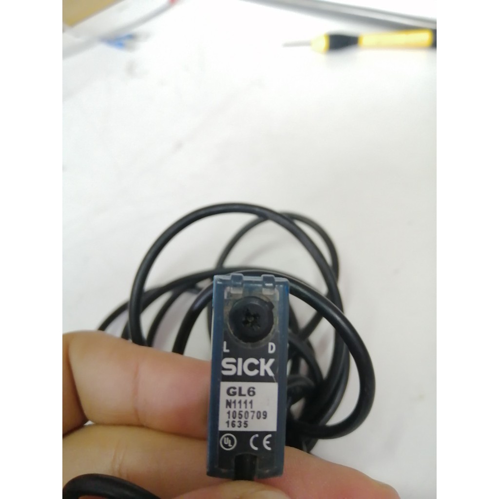 SICK Photoelectric Sensor (GL6N1111) | Shopee Thailand