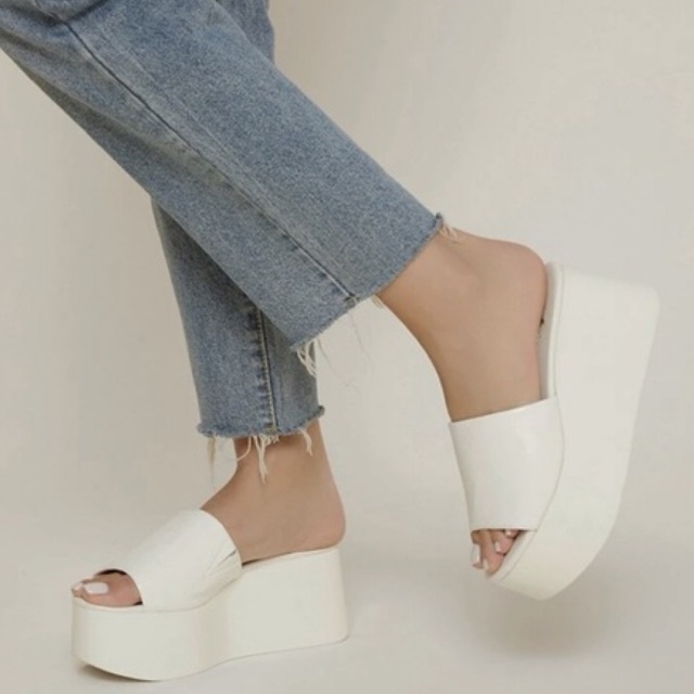 Vegan Leather Slip-On Platforms Sandals - ssymmetry - ThaiPick